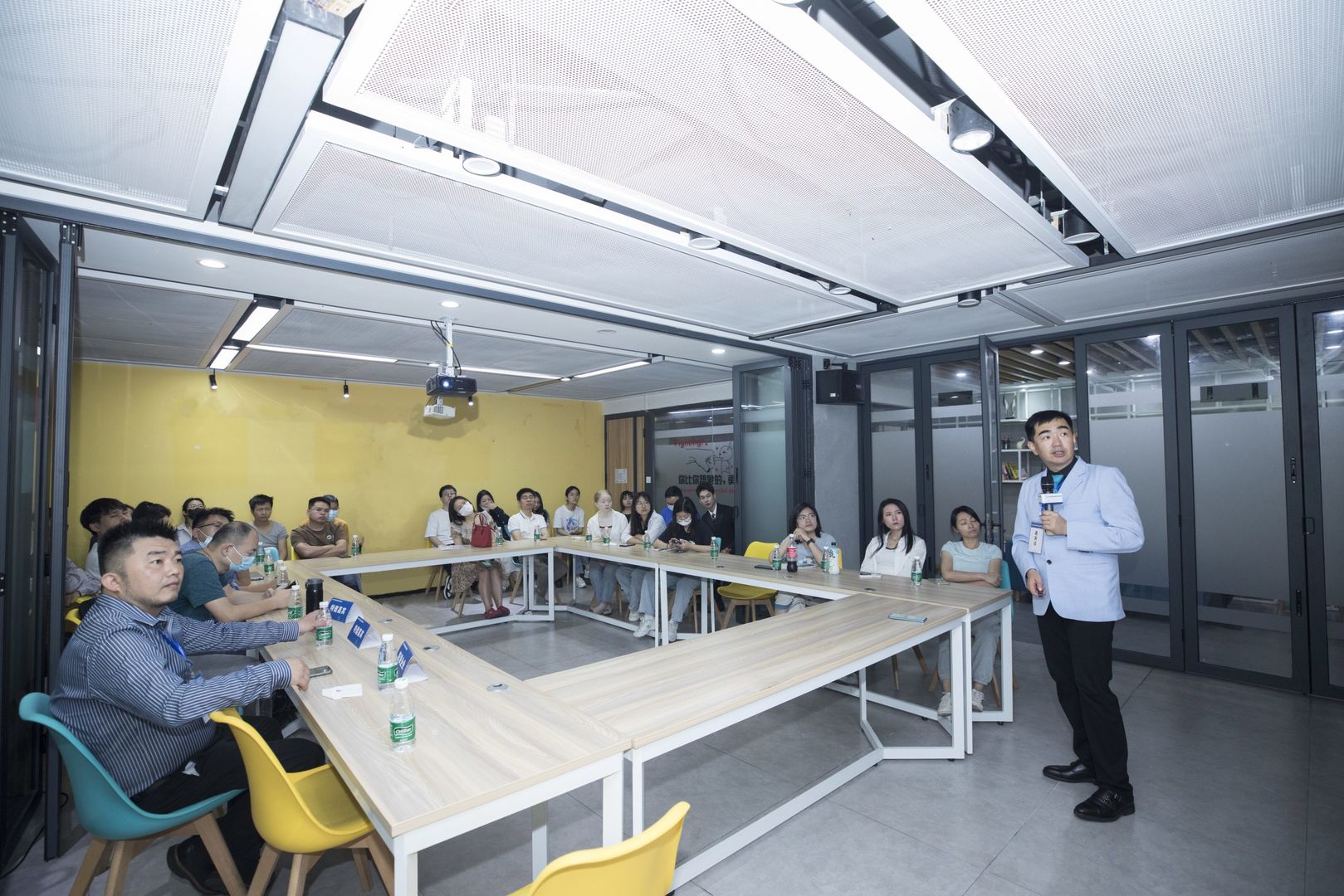 OECO Hosts Successful Business Experience Exchange Meeting - OECO